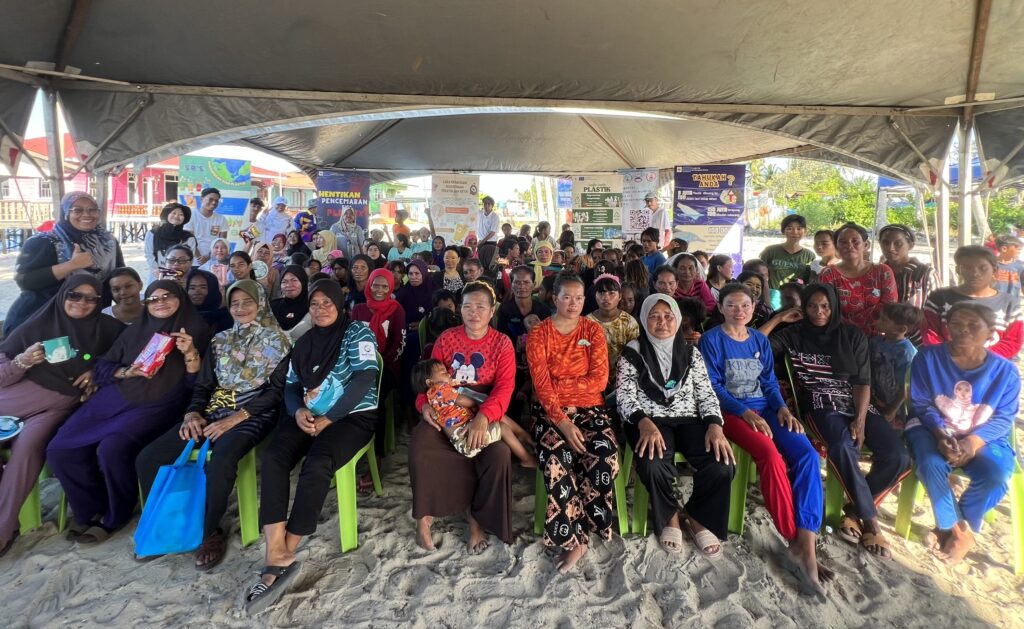 Program Pendidikan dan Kesedaran Plastik di Pulau Omadal, Semporna ...